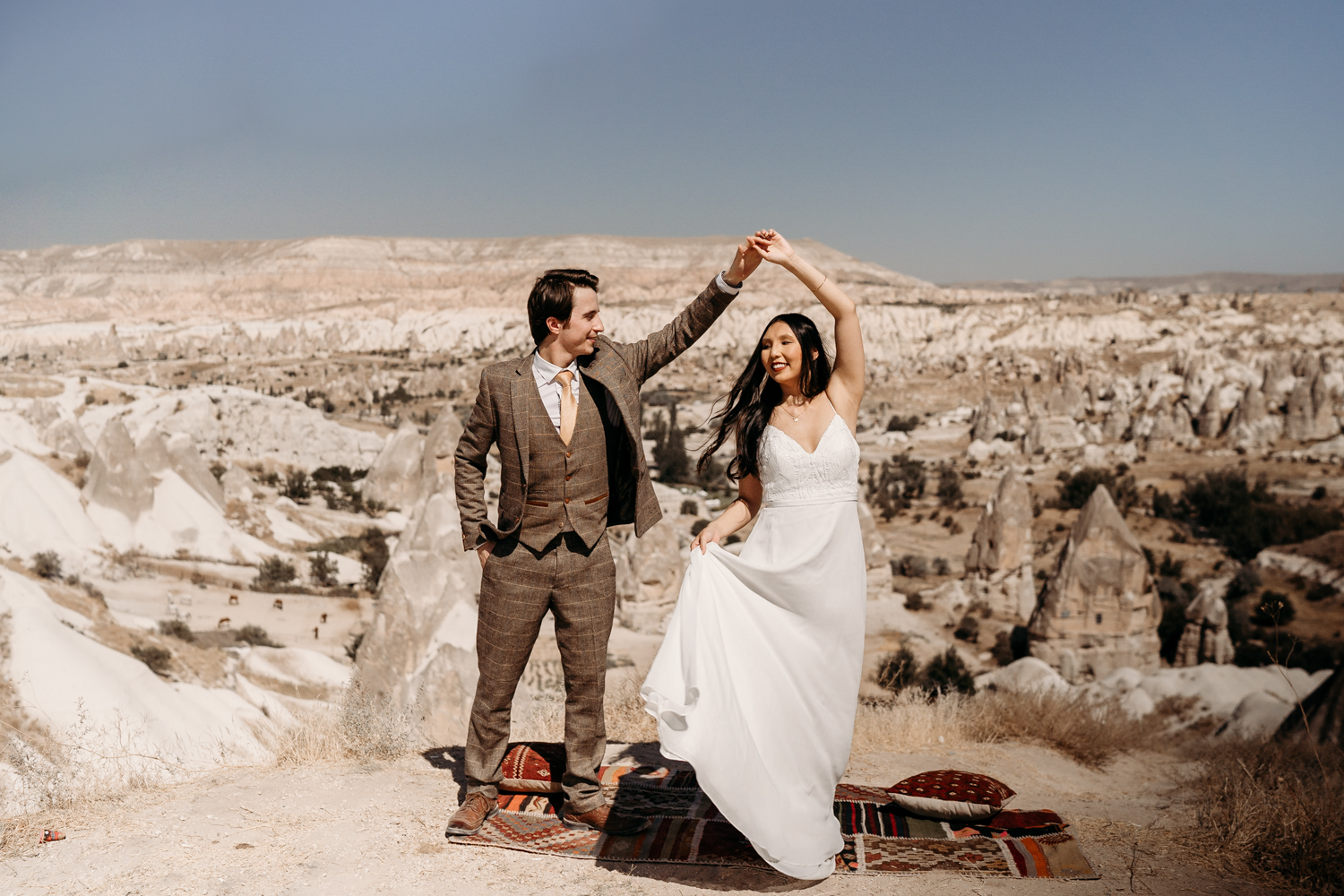 DESTINATION ELOPEMENT WEDDING INSPIRATION IN CAPPADOCIA, TURKEY ...